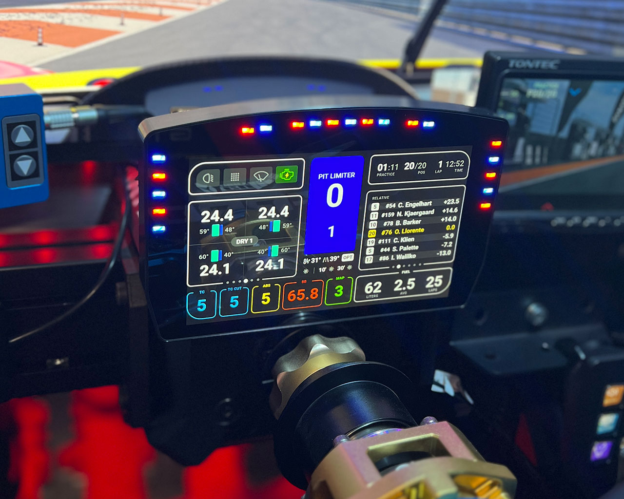 SIMDash DDU 6,8" - SIMulacione